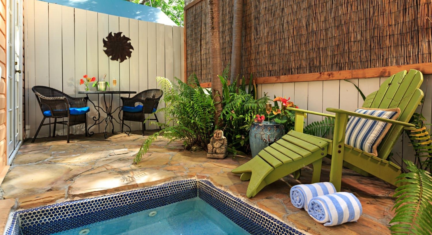 Browse Our Photo Gallery at Tropical Inn in Key West FloridaTropical Inn